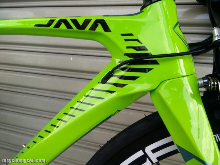 JAVA Feroce Carbon Road Bike 700C | Tech Nuggets